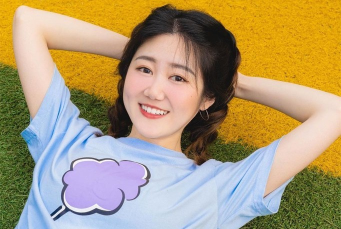 Hebe Lee李芸 微博-推特个人资料-作品-名人录